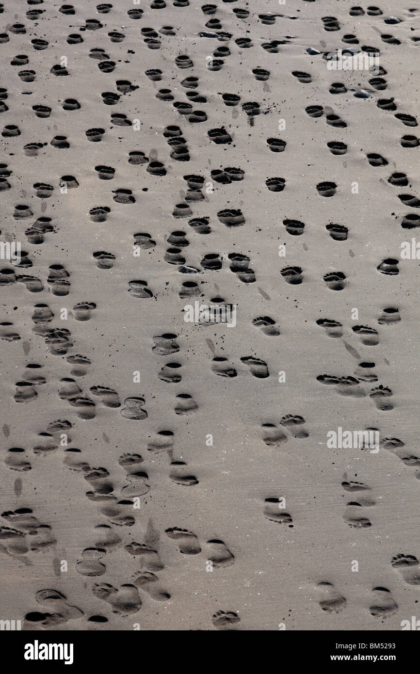 Sand trails hi-res stock photography and images - Alamy