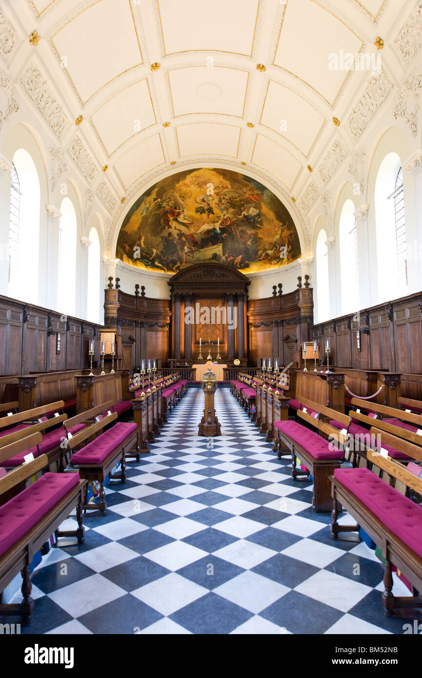 Chapel interiors hi-res stock photography and images - Alamy