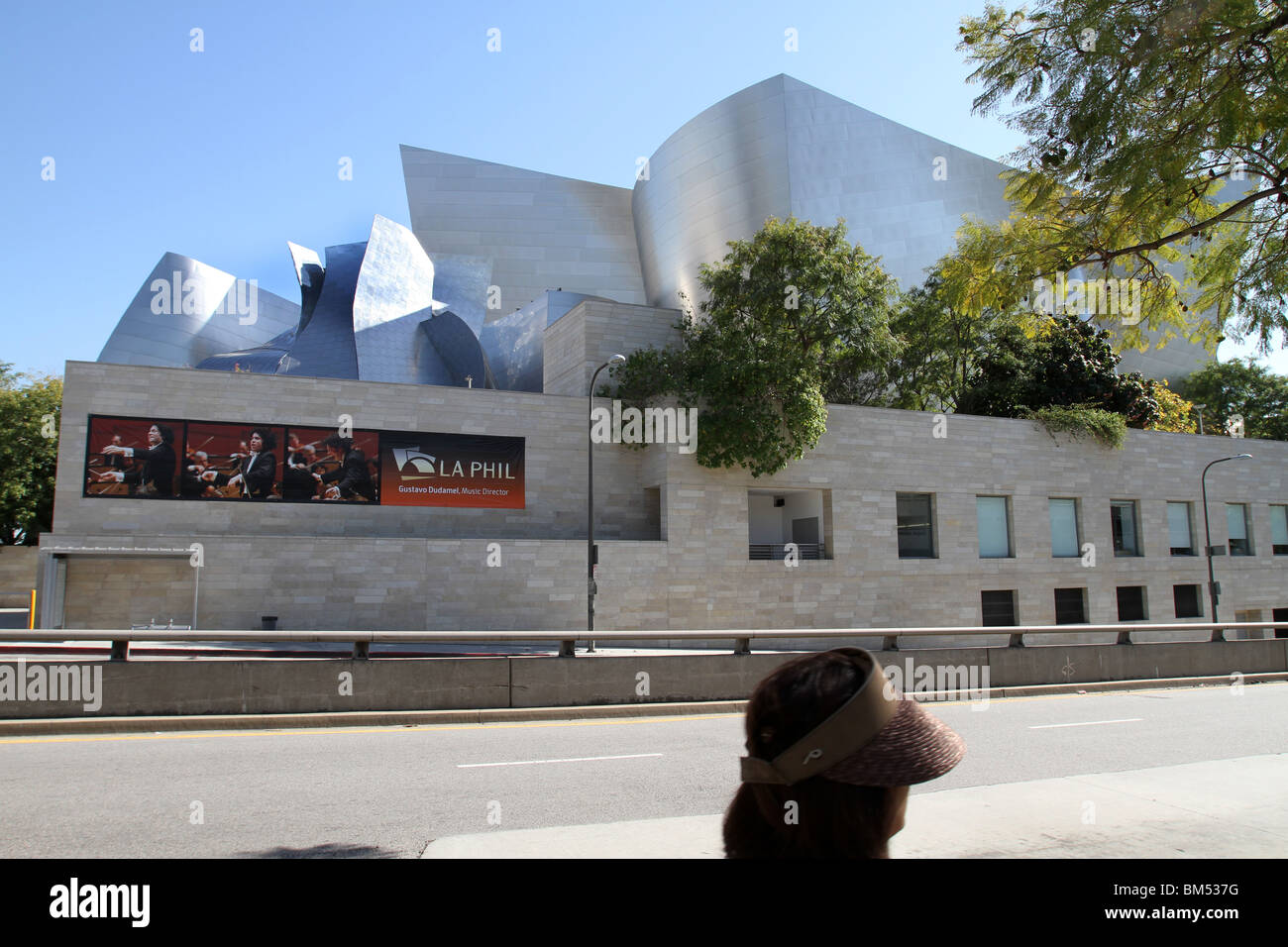 Views of the Walt Disney Concert Hall designed by Frank Gehry in Los ...