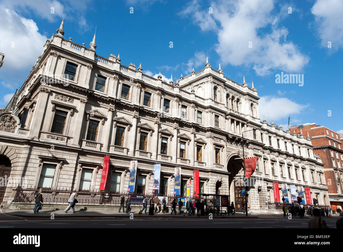 Royal academy arts piccadilly london hi-res stock photography and images - Alamy