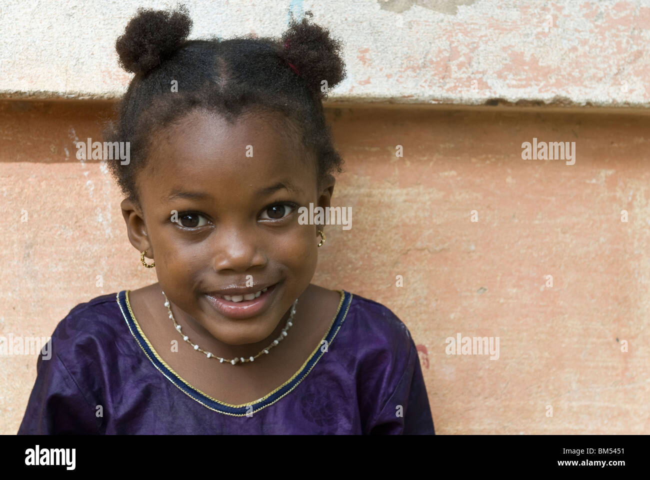 Senegalese girl hi-res stock photography and images - Alamy
