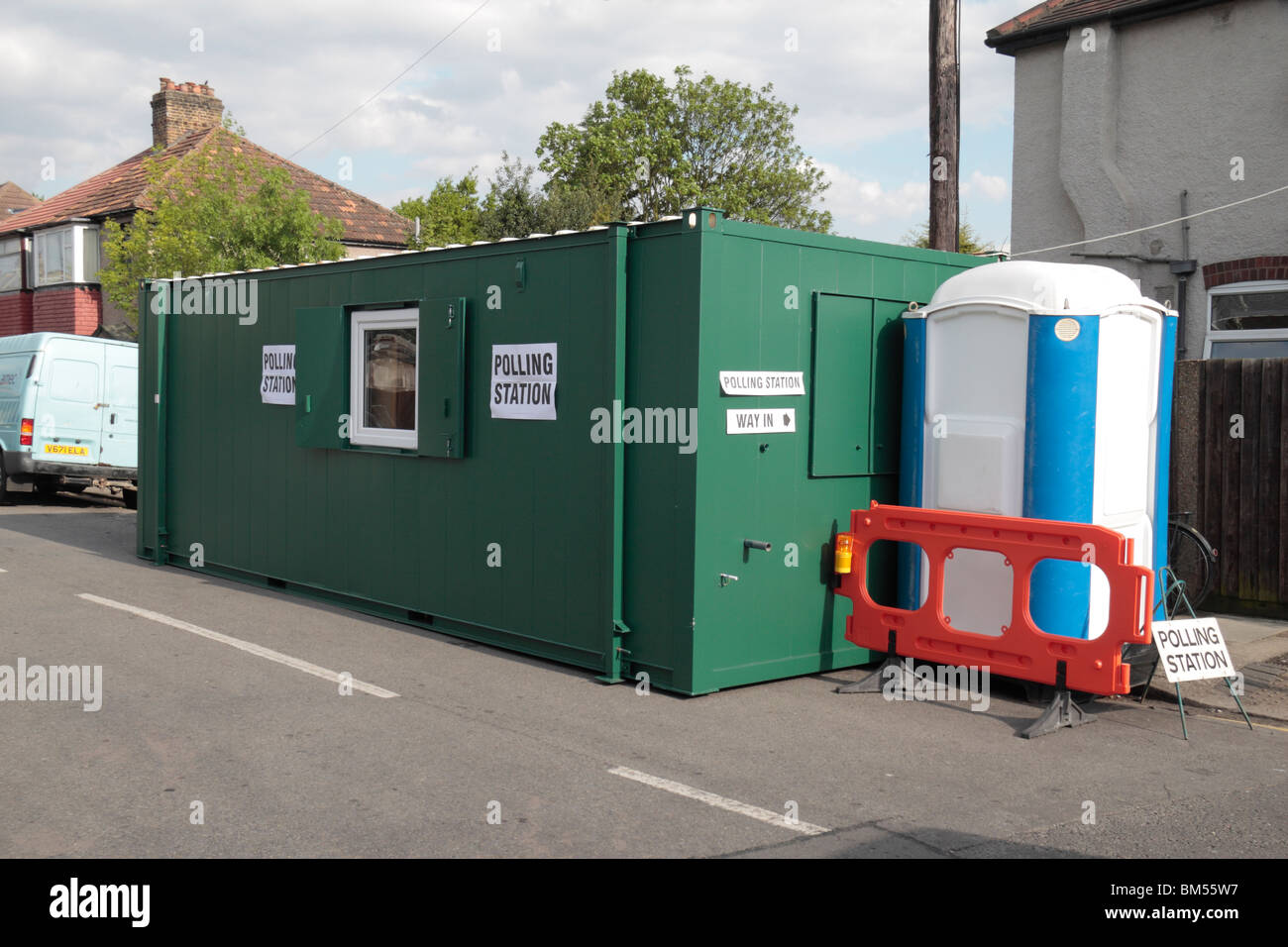 Set up election voting hi-res stock photography and images - Alamy
