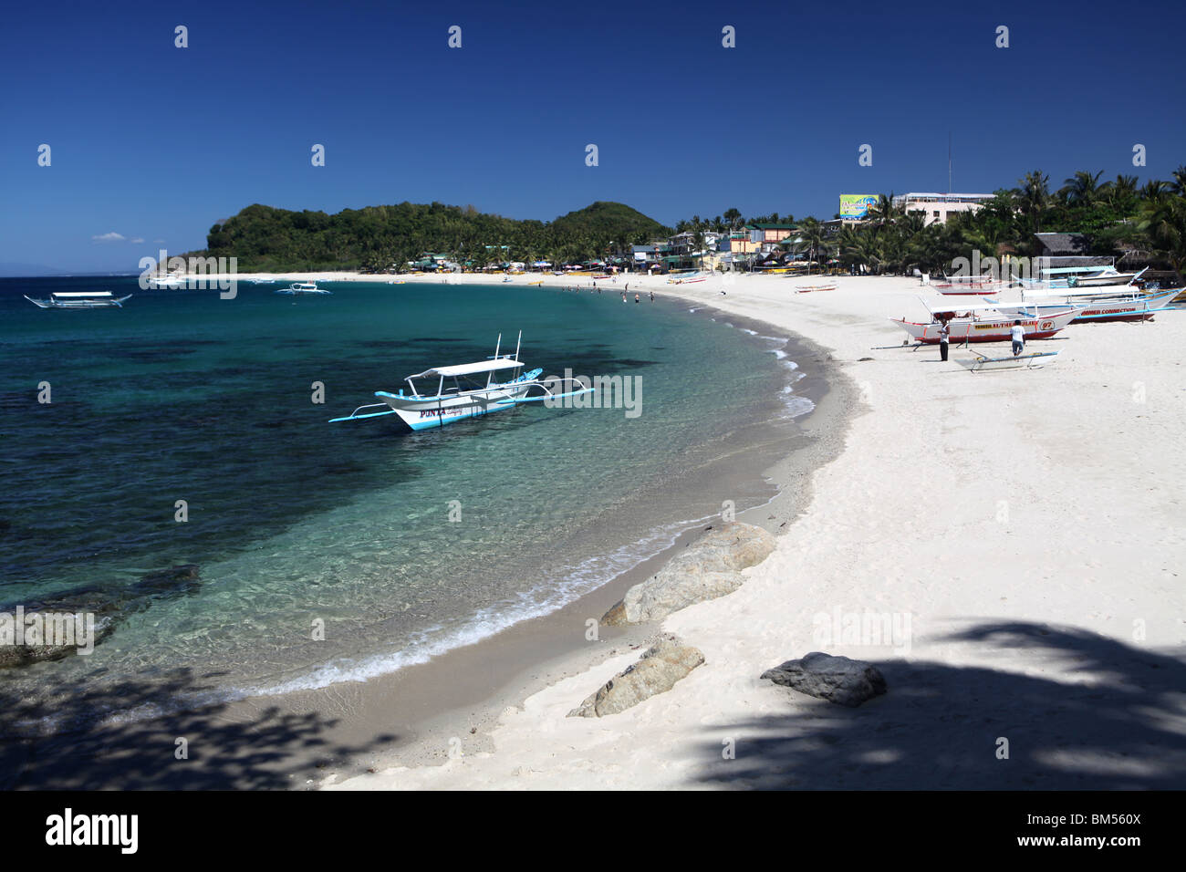 White Beach in the Puerto Galera region on north Mindoro Oriental in ...
