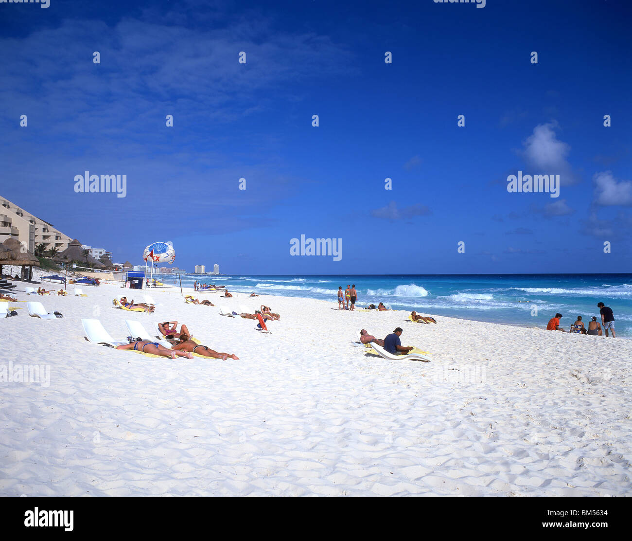 Beach view, Hotel Zone, Cancun, Yucatán Peninsula, Quintana Roo State ...