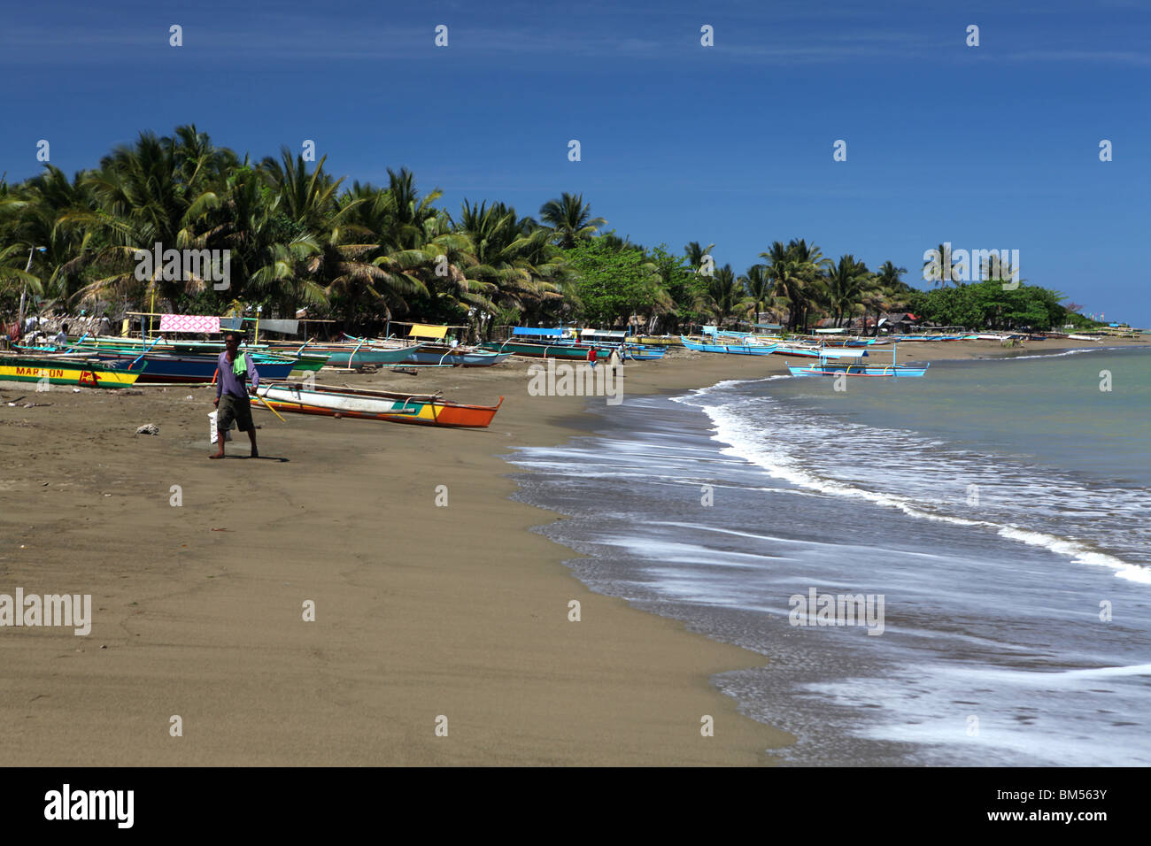 Boats at Paniman Village, a gateway to the islands of the Caramoan ...