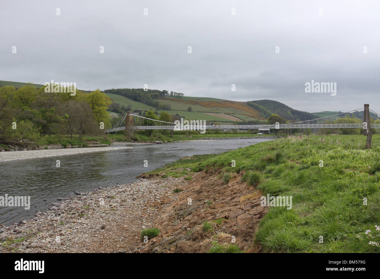 The Chain bridge over River Tweed near Melrose Scotland May 2010 Stock ...