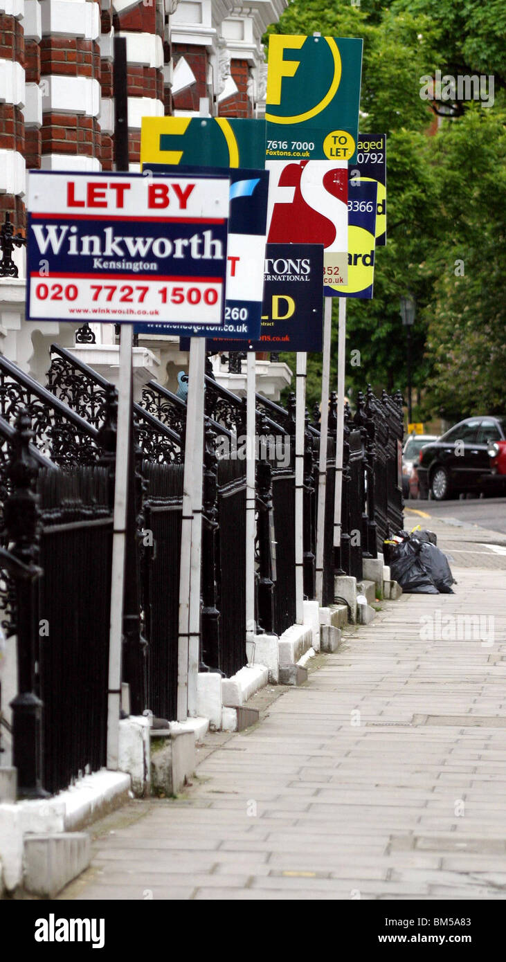 Estate agent signs kensington hi-res stock photography and images - Alamy