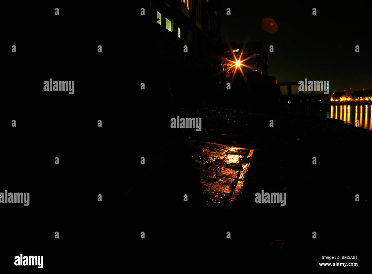 Wapping old stairs hi-res stock photography and images - Alamy