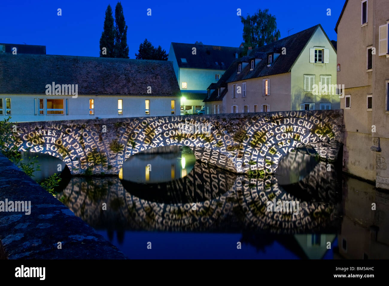 Spectacle projection light hi-res stock photography and images - Alamy