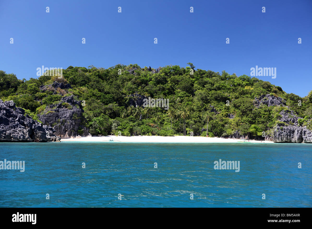 Caramoan hi-res stock photography and images - Alamy