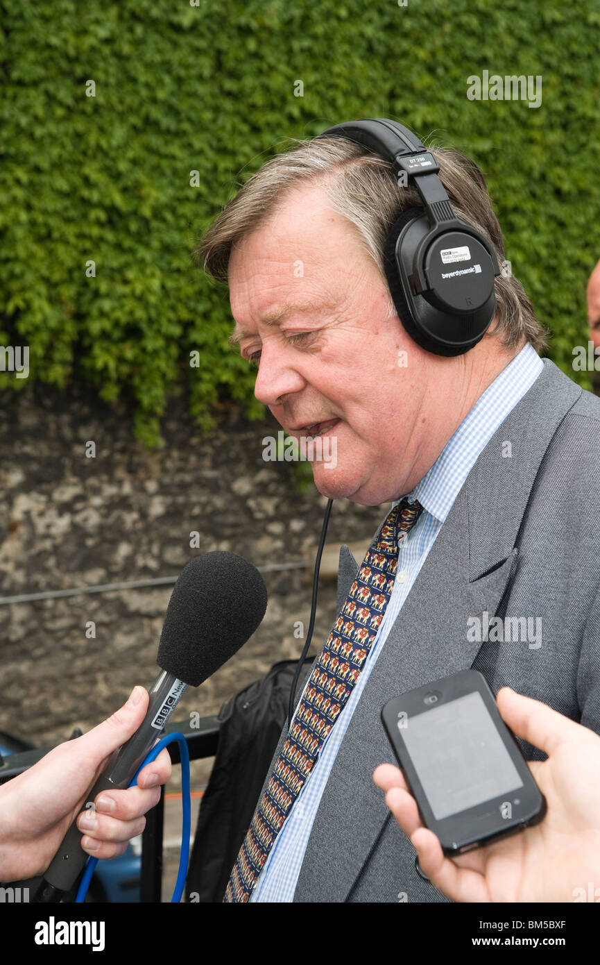 Ken Clarke speaking on the World at One, Radio 4 Stock Photo - Alamy