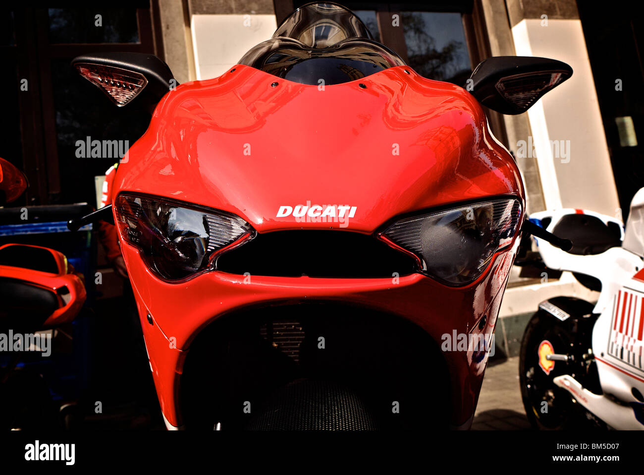 Ducati desmosedici hi-res stock photography and images - Alamy