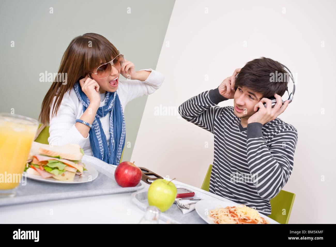 Teenager with lunch tray hi-res stock photography and images - Alamy