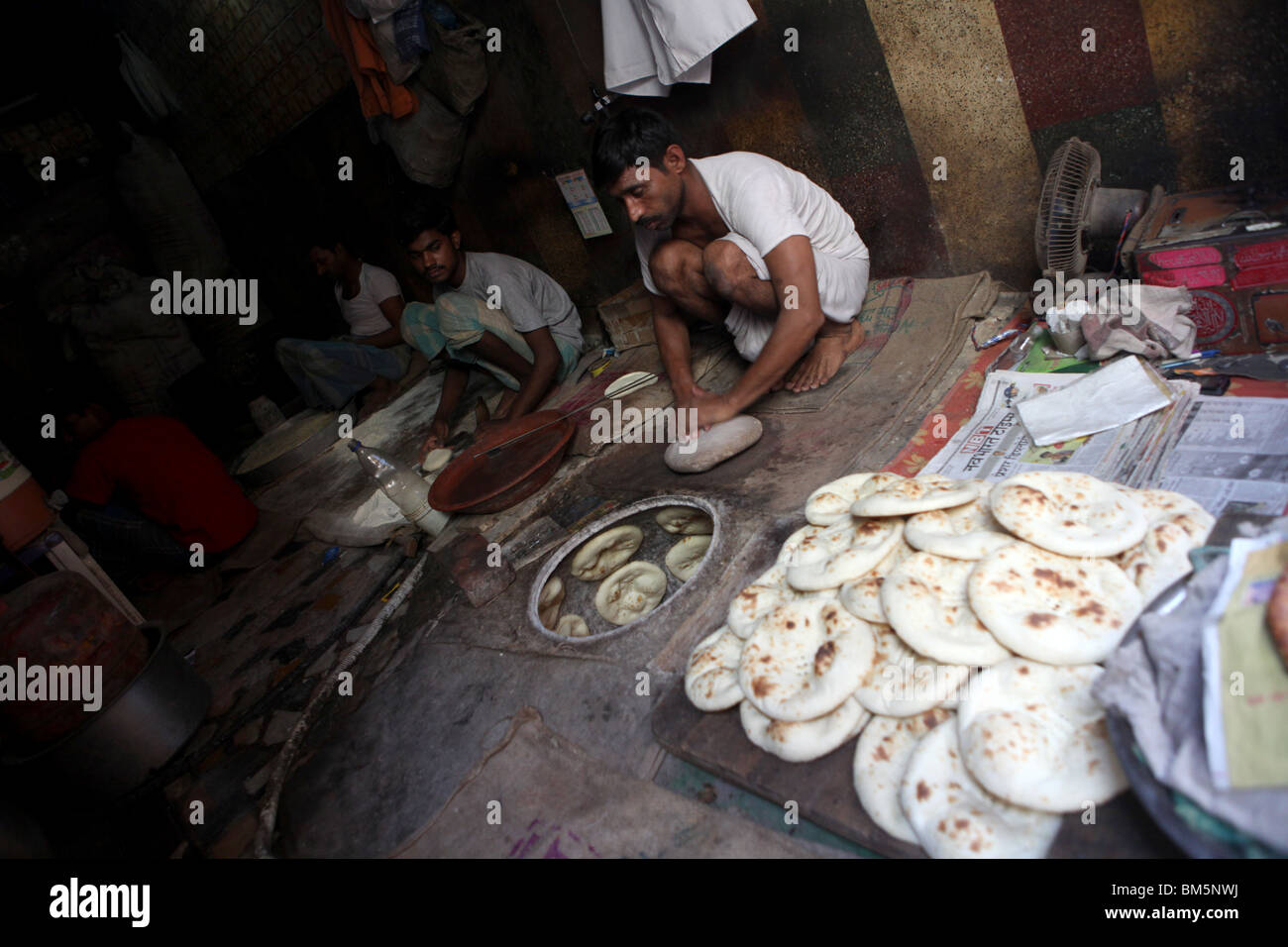 Chapati india hi-res stock photography and images - Alamy