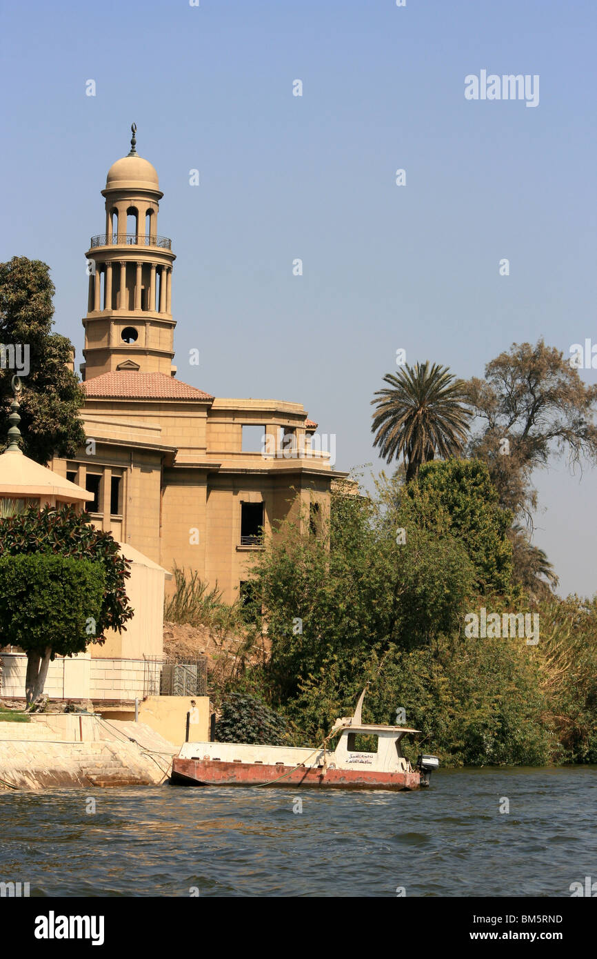 Cairo building from Nile River Stock Photo - Alamy