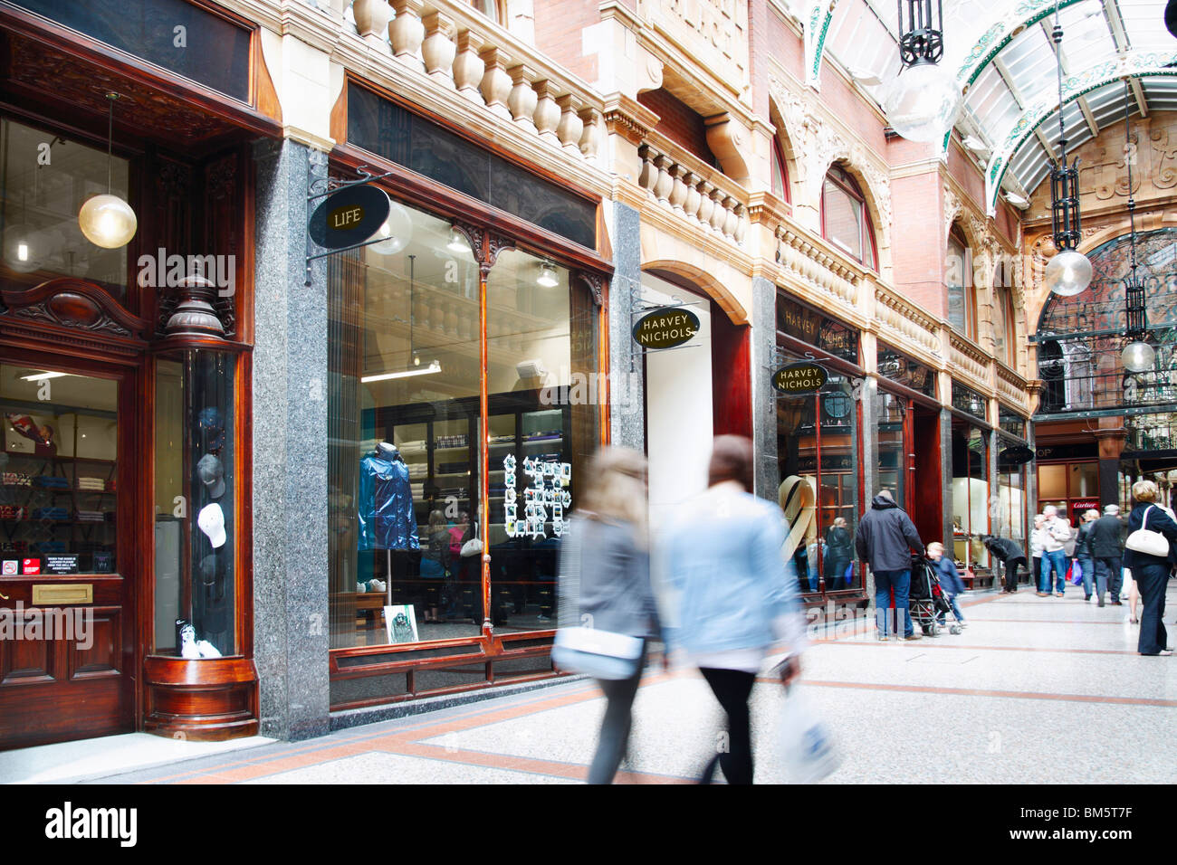 Briggate leeds hi-res stock photography and images - Alamy