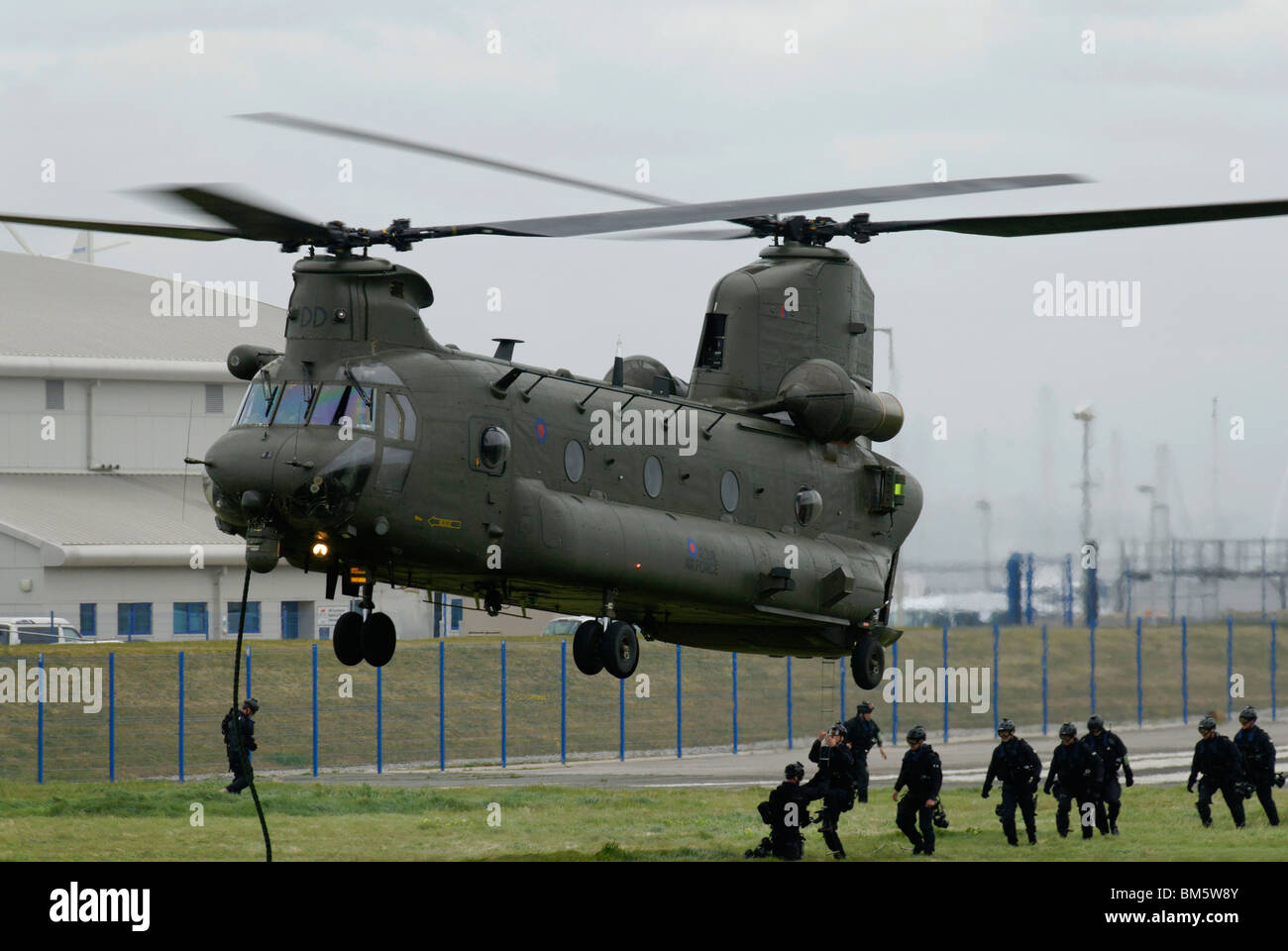 Raf rescue team hi-res stock photography and images - Alamy