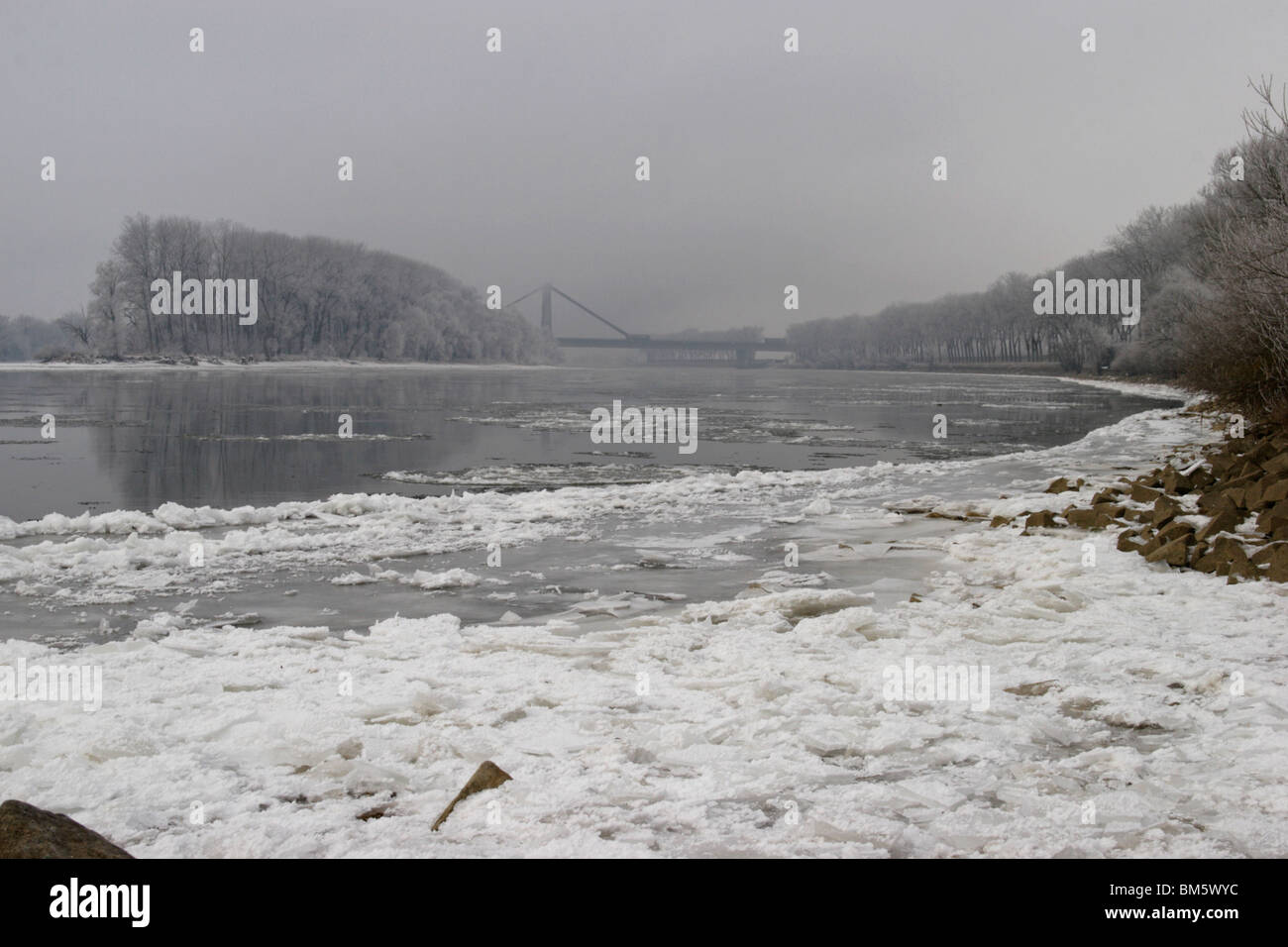 winter, ice, frozen, danube, river Stock Photo - Alamy
