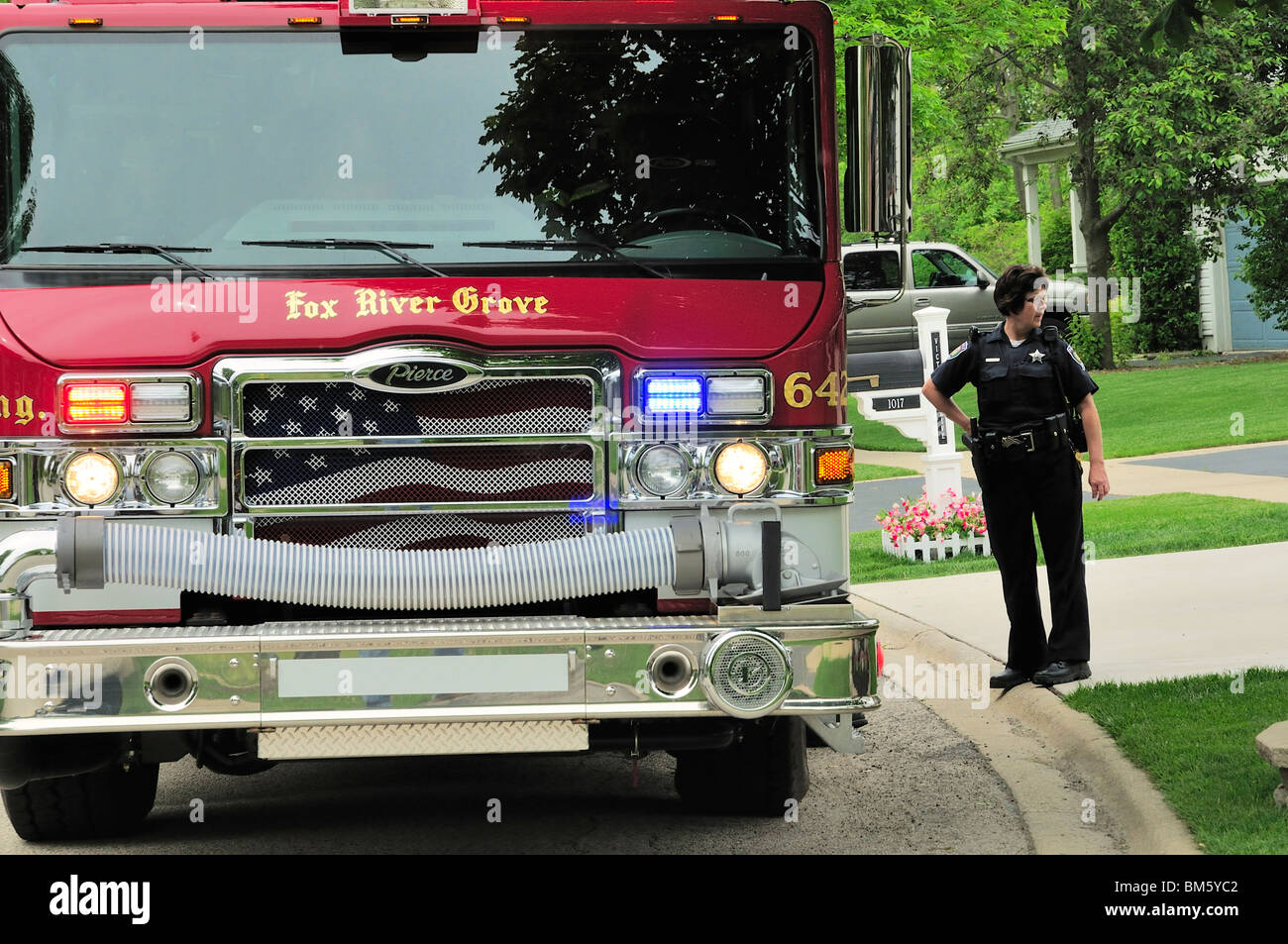 Police firemen scene accident hi-res stock photography and images - Alamy