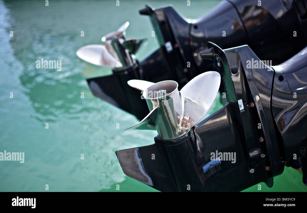 Outboards hi-res stock photography and images - Alamy