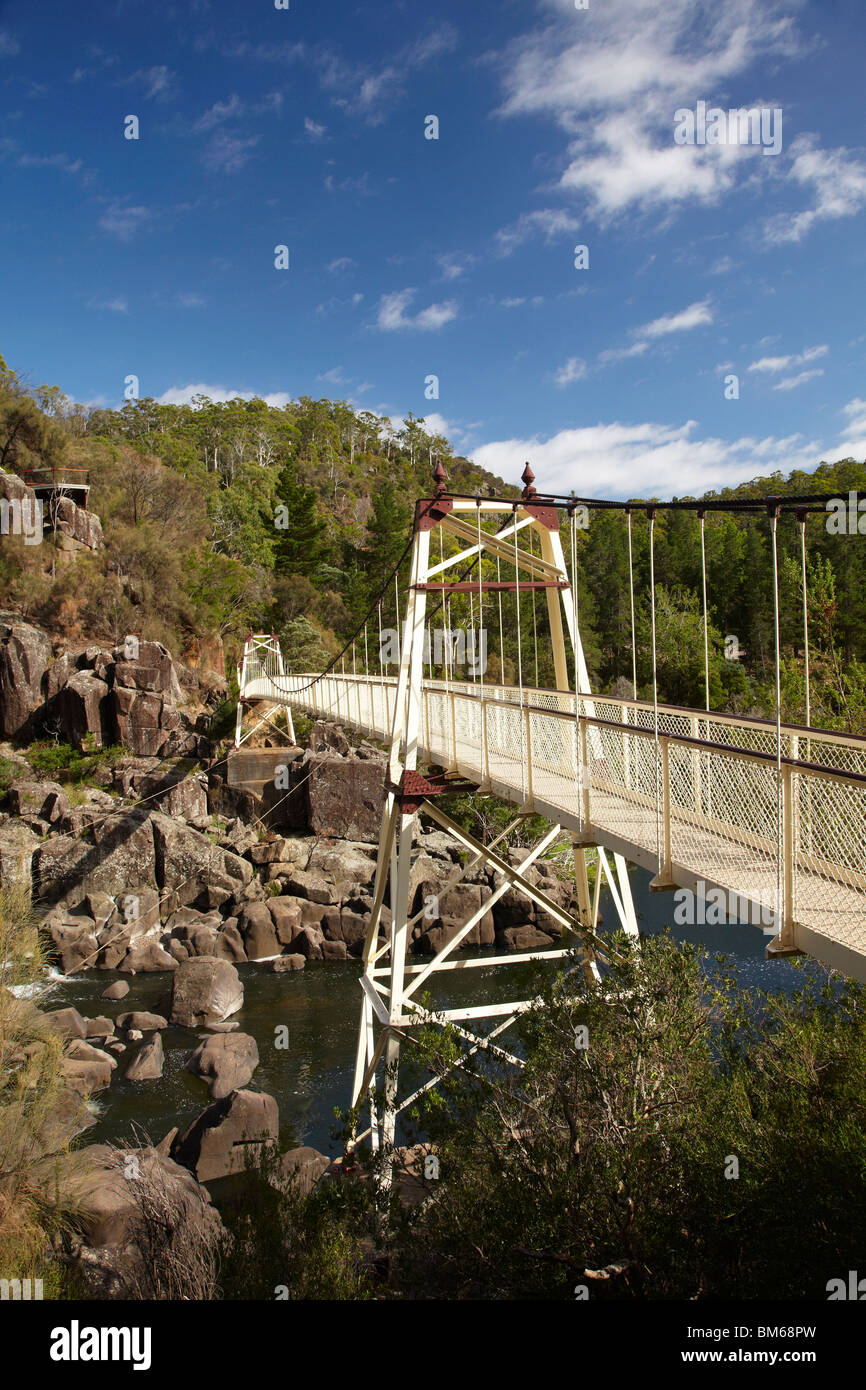 Alexandra suspension bridge hi-res stock photography and images - Alamy