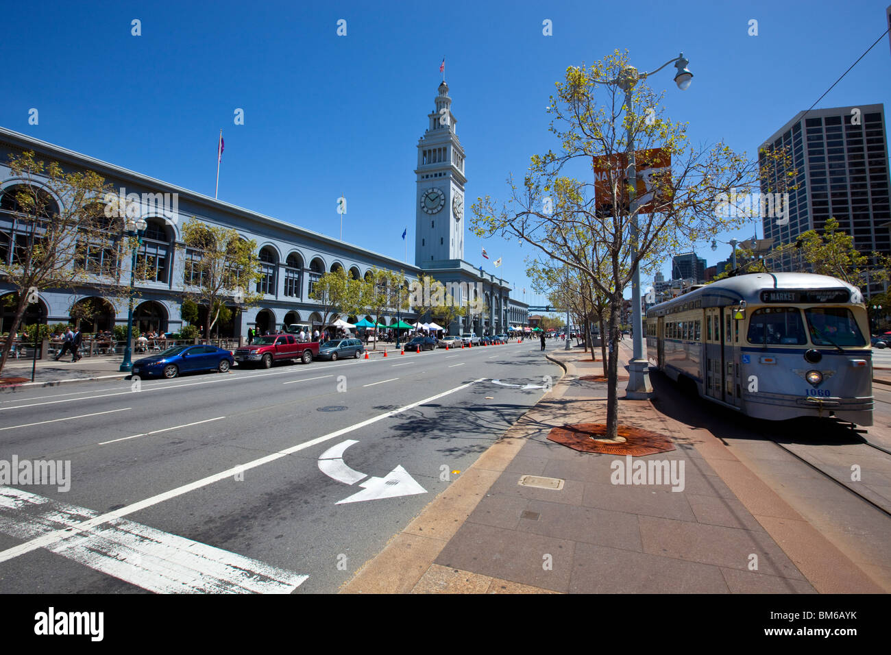 Ferry terminal building hi-res stock photography and images - Alamy