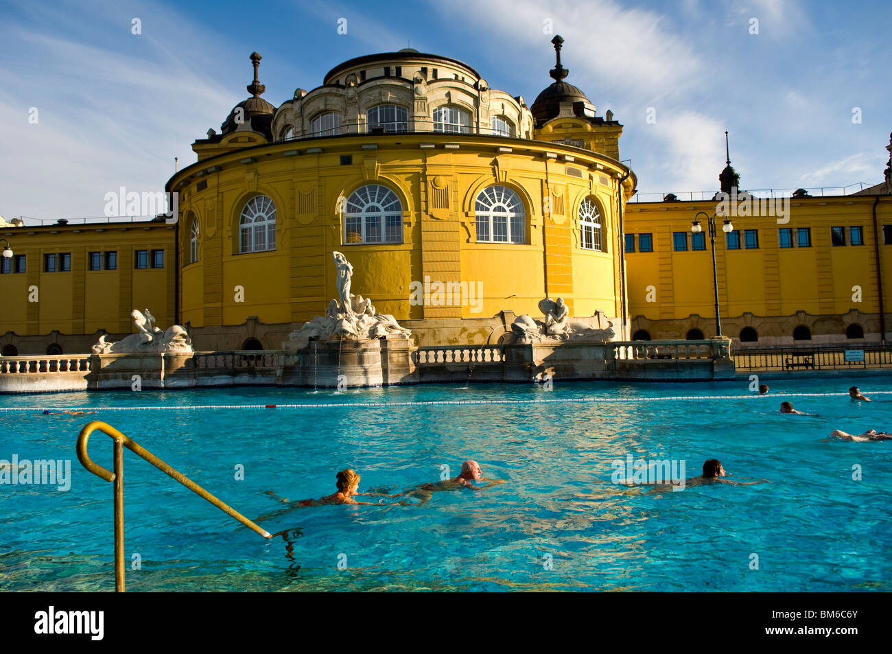Budapest swimming pool hi-res stock photography and images - Alamy