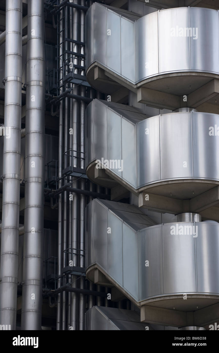Lloyds of London building, The City of London. The Worlds Leading ...