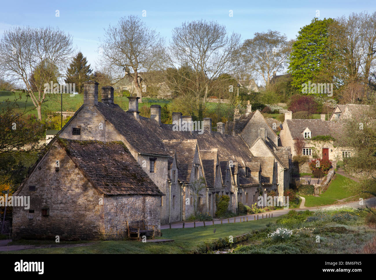 Arlington Row in the village of Bibury, Gloucestershire, England Stock ...