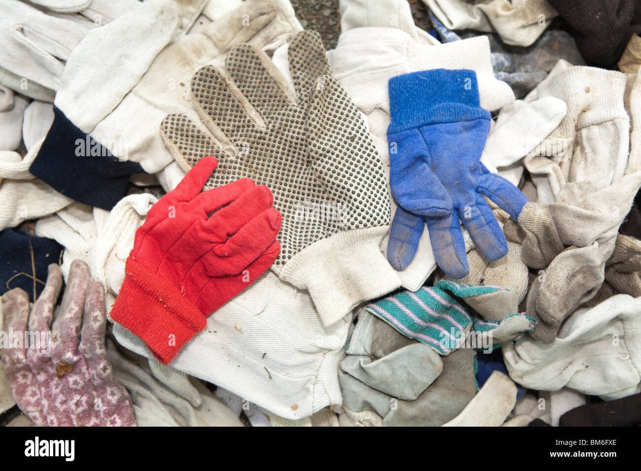 Pile Work High Resolution Stock Photography and Images - Alamy