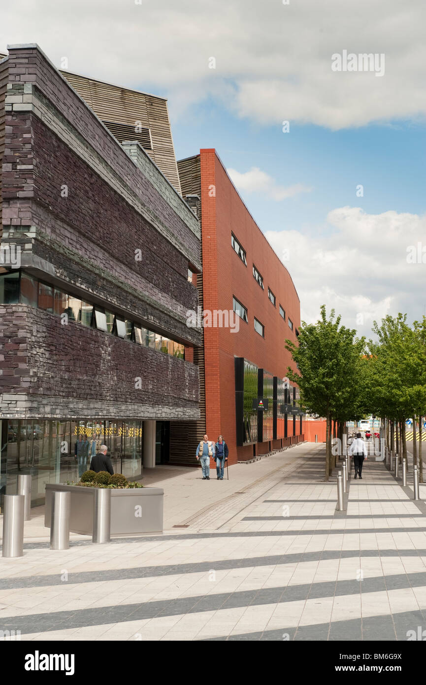 Cardiff bay opera house hi-res stock photography and images - Alamy