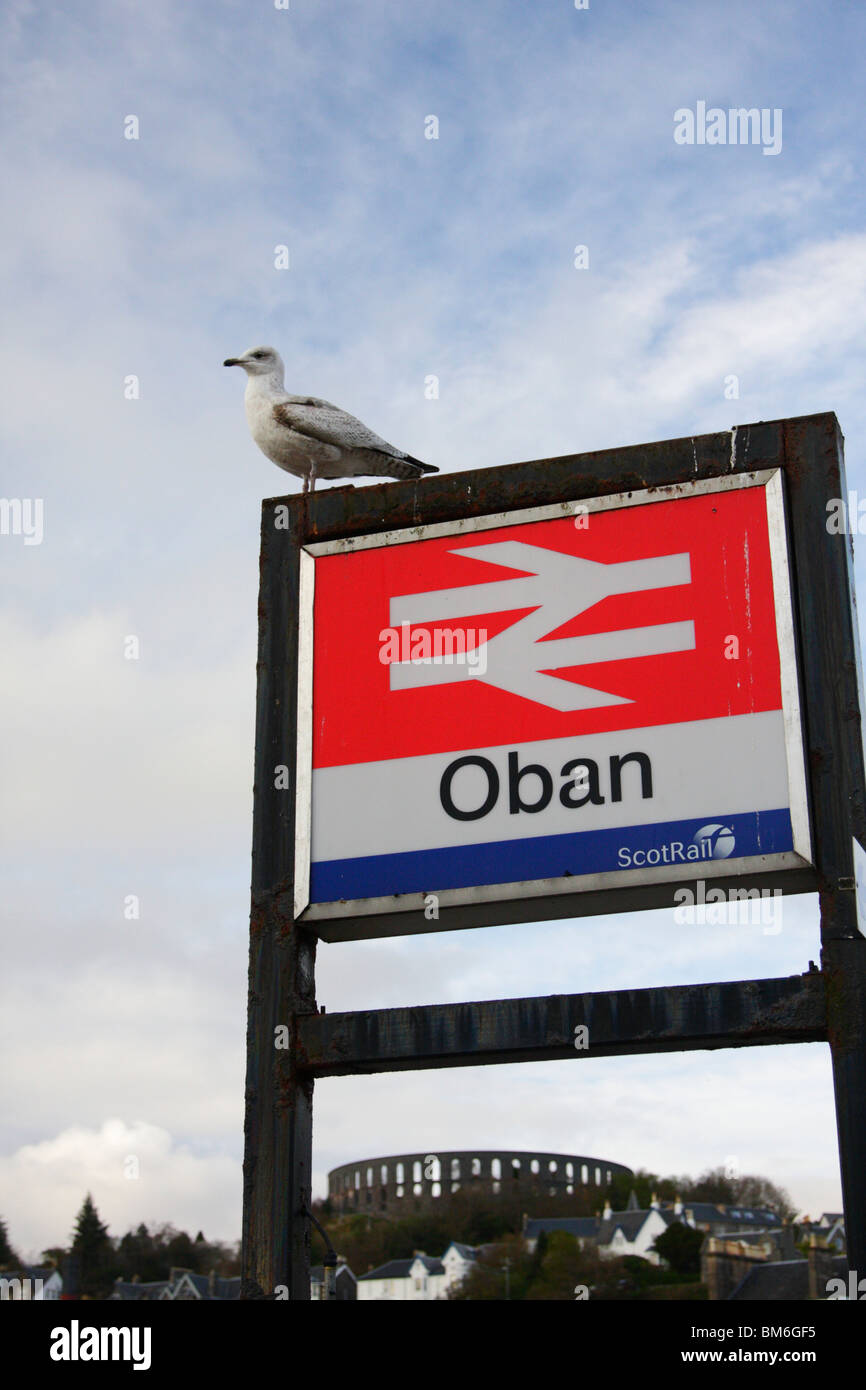 Welcome scotland sign railway hi-res stock photography and images - Alamy