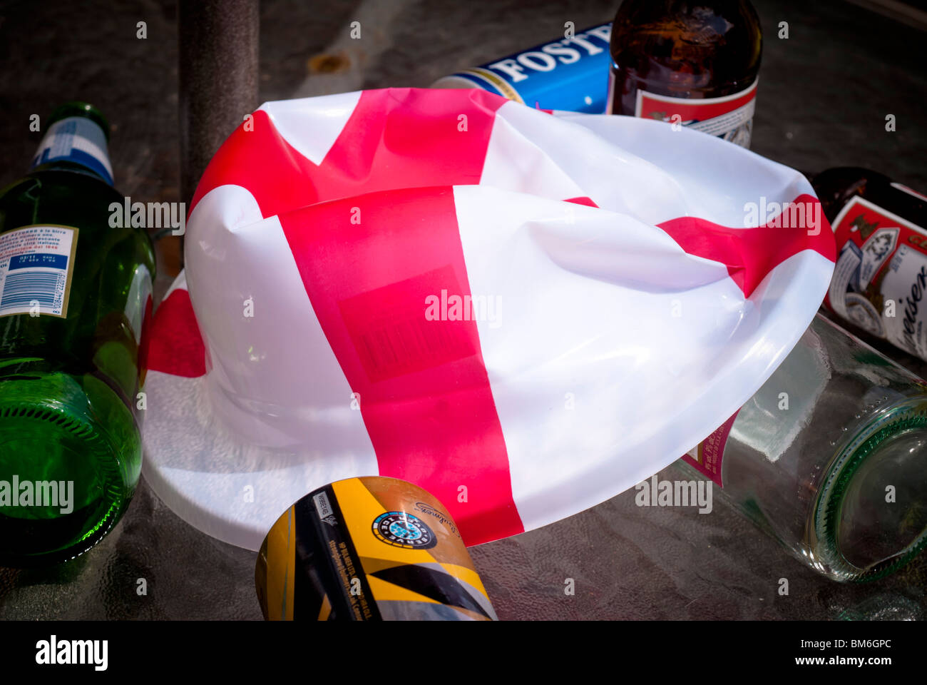 Squashed St George England Football Team Bowler Hat - 2010 Stock Photo ...