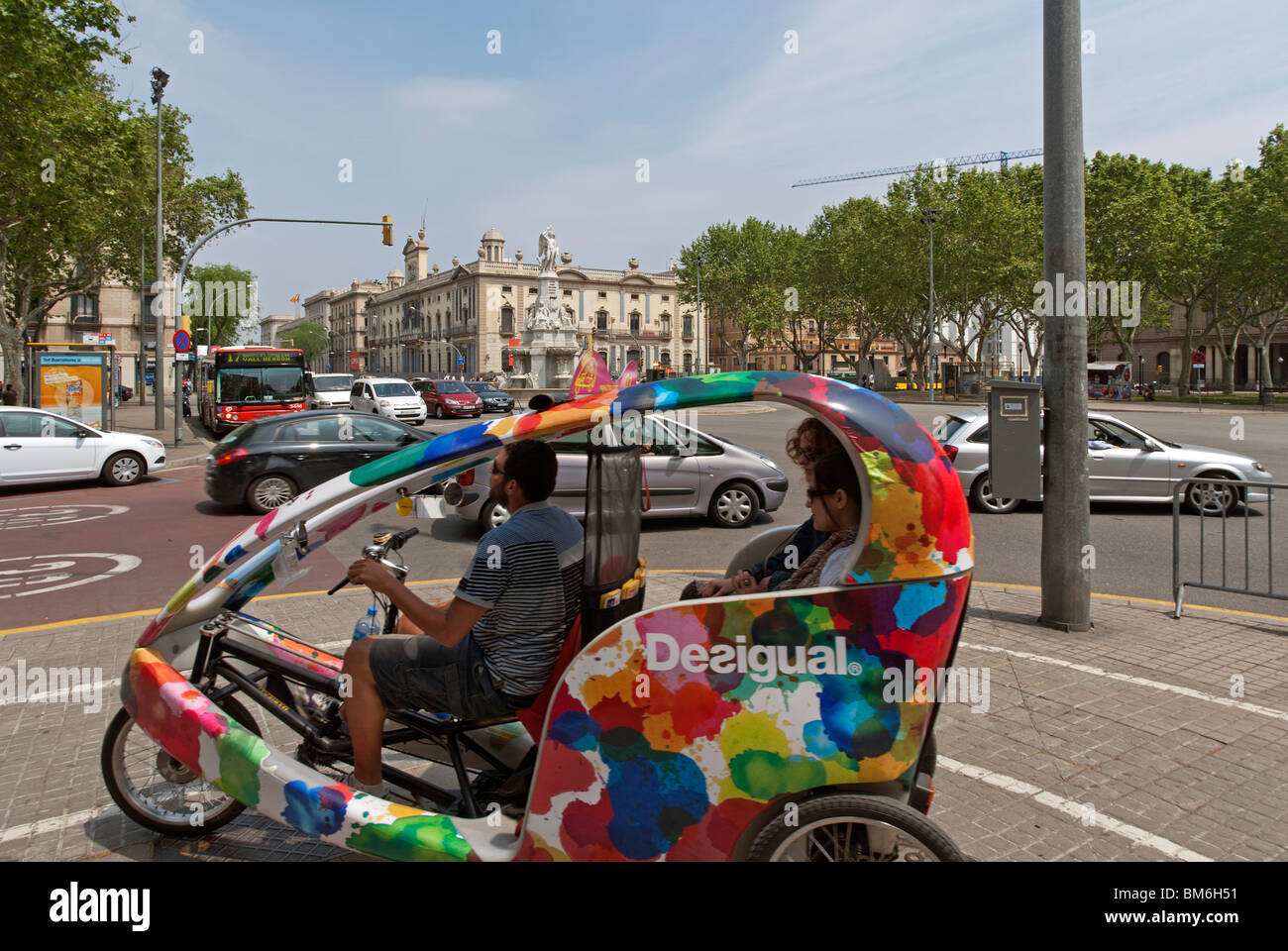 3 wheeled taxi hi-res stock photography and images - Alamy