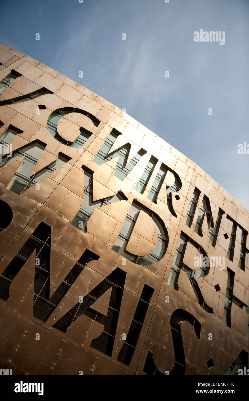 Copper cladding hi-res stock photography and images - Alamy