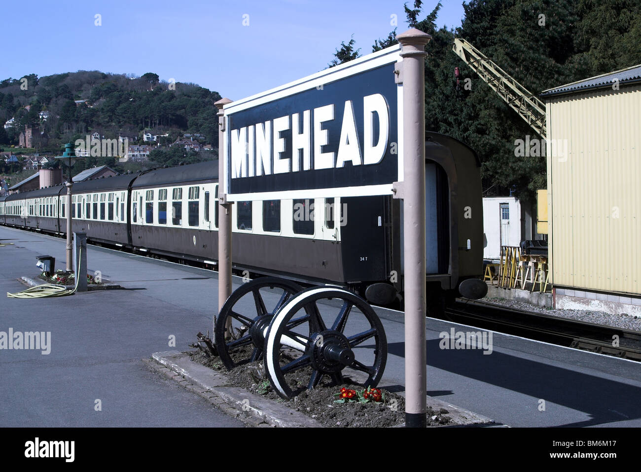 Minehead station sign hi-res stock photography and images - Alamy