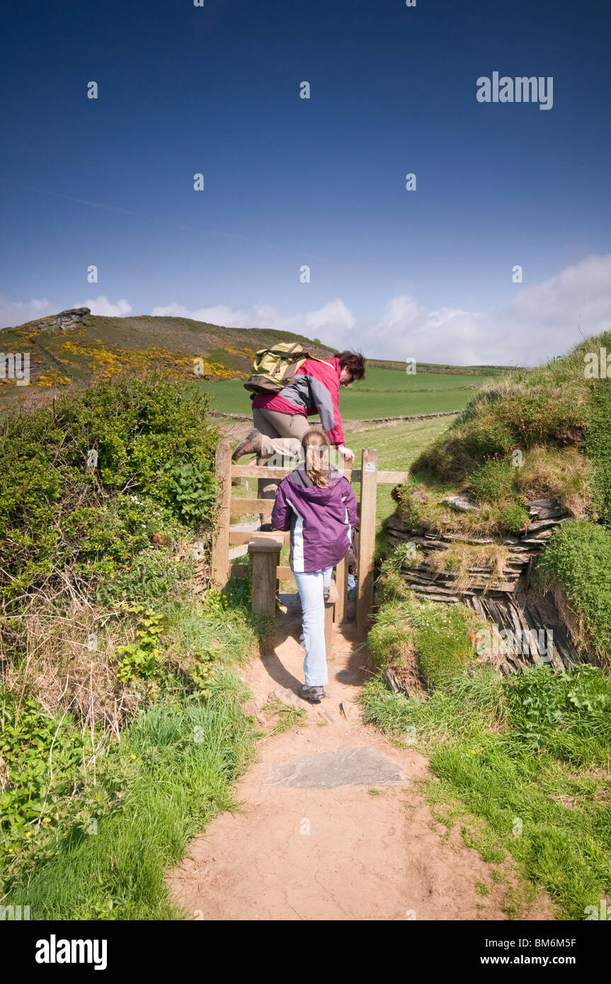 Climb over a stile hi-res stock photography and images - Alamy