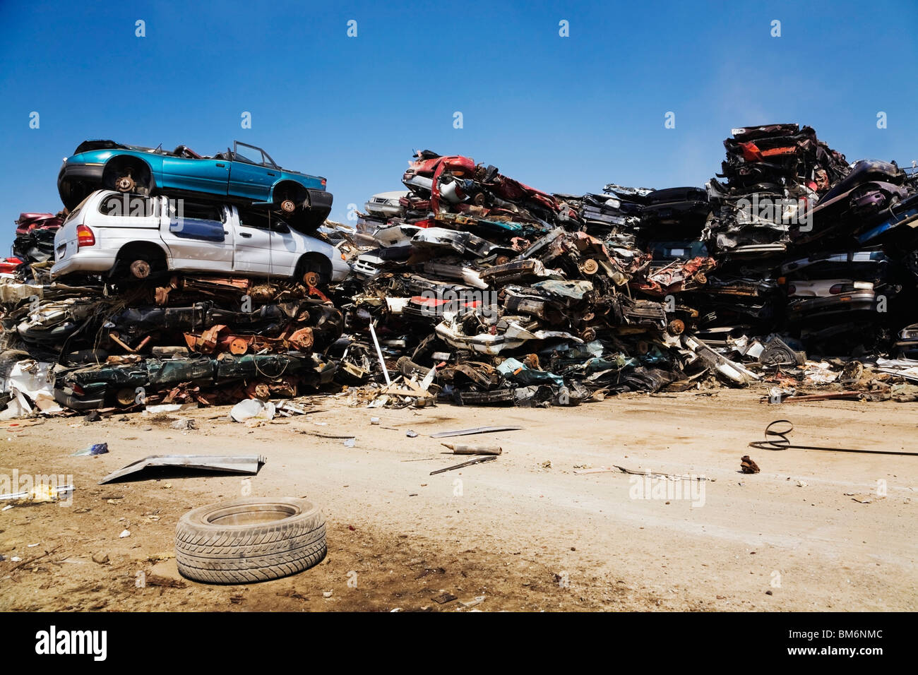 Crushed Motor Vehicles High Resolution Stock Photography and Images - Alamy