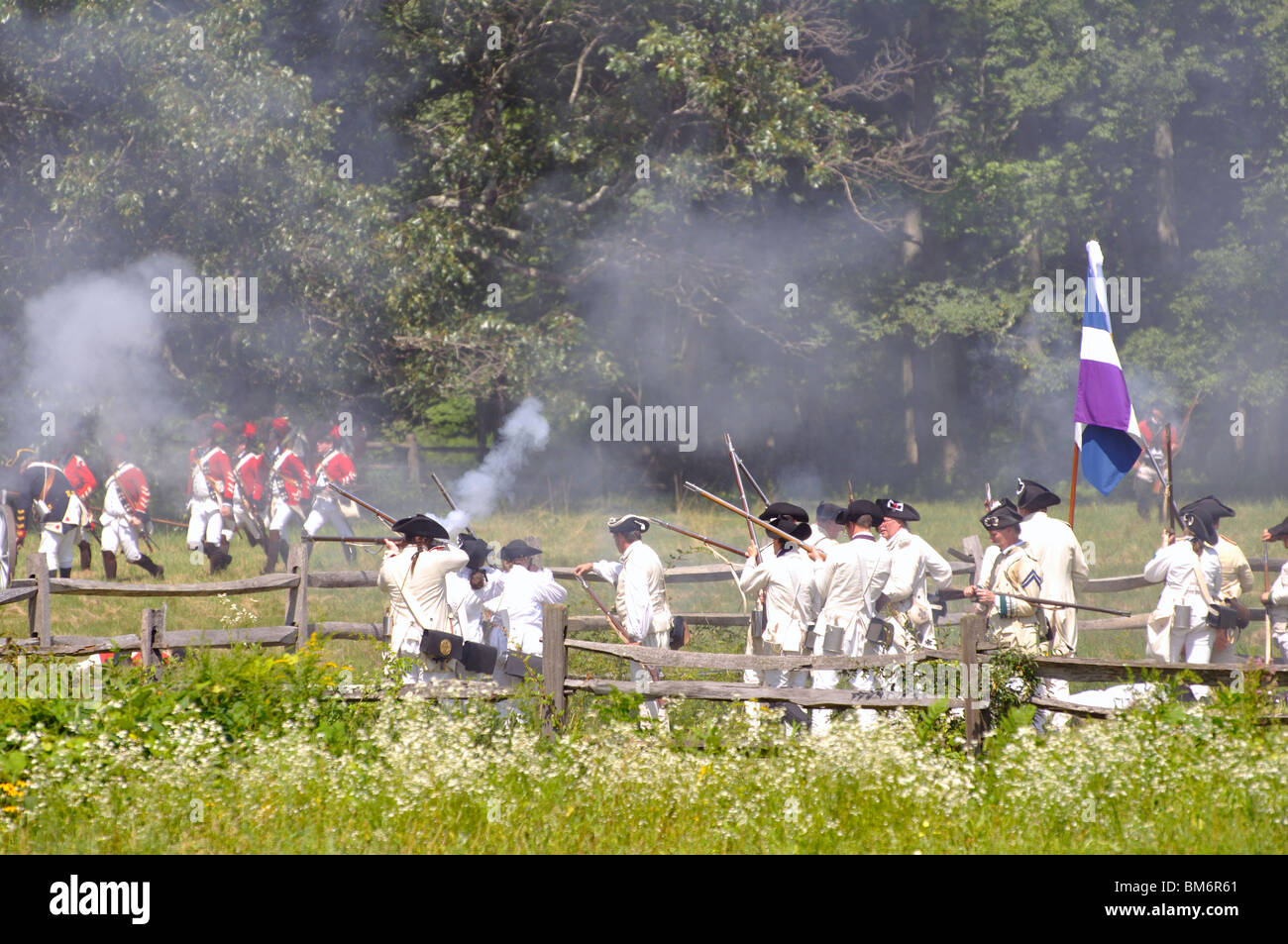 Battle patriots american revolutionary war reenactment american war of ...