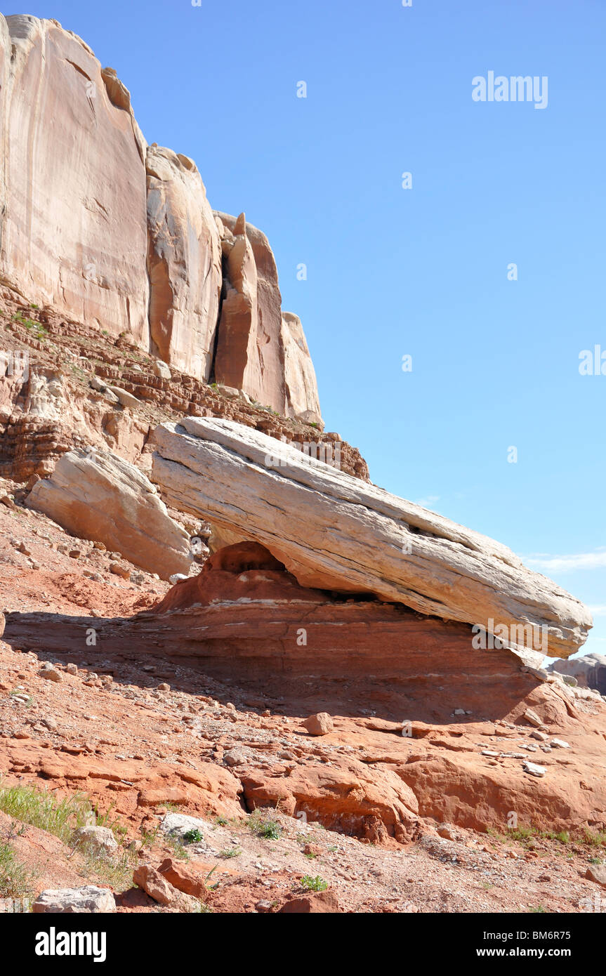 Round formation hi-res stock photography and images - Alamy