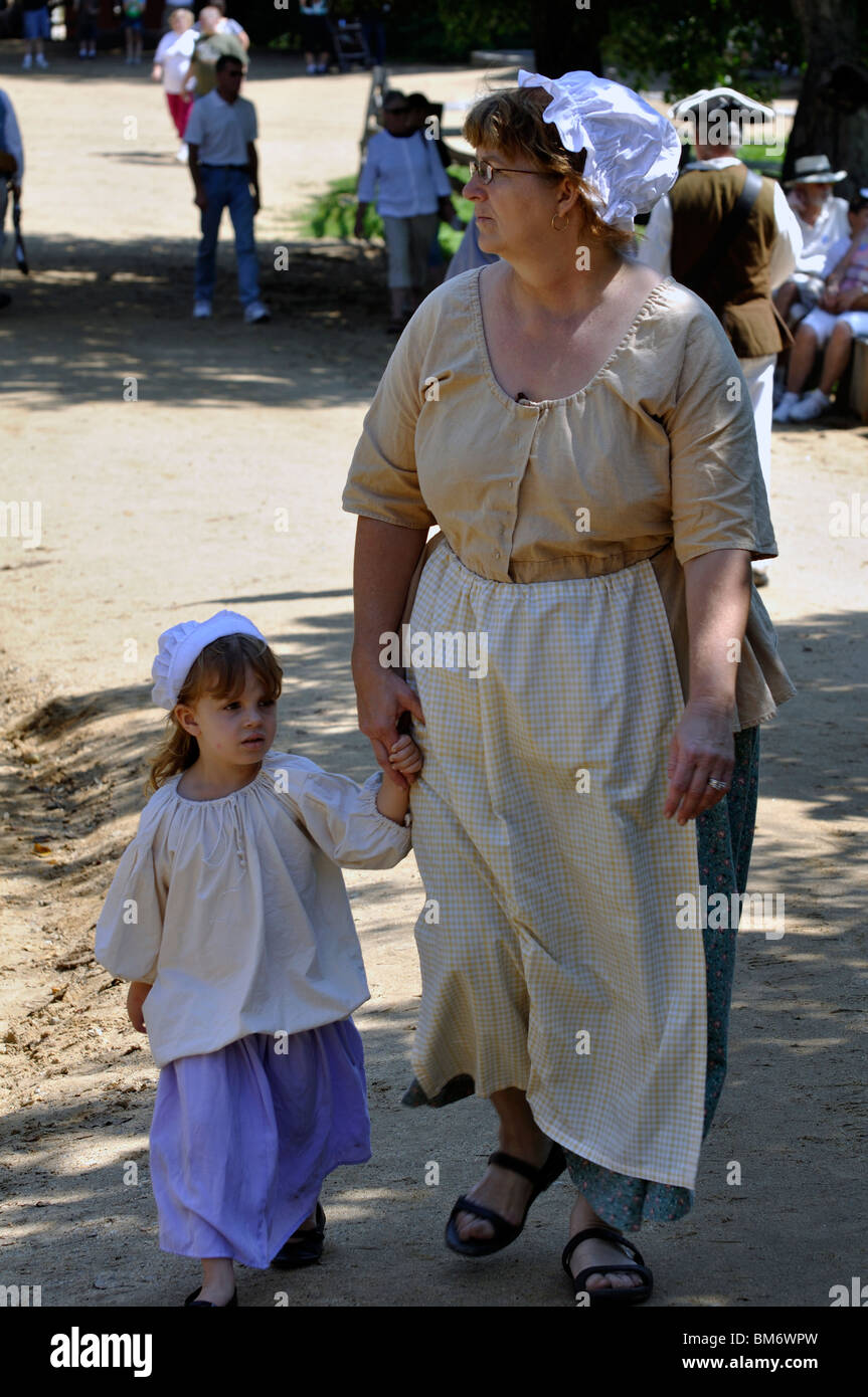 American Revolutionary War era (1770's) re-enactment, Sturbridge ...