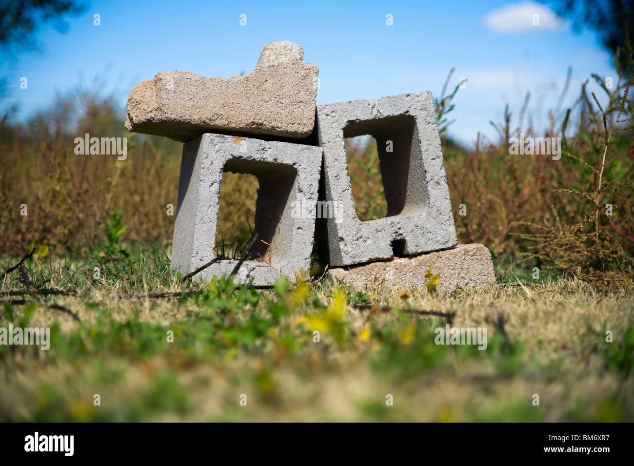 Cinder block bricks hi-res stock photography and images - Alamy