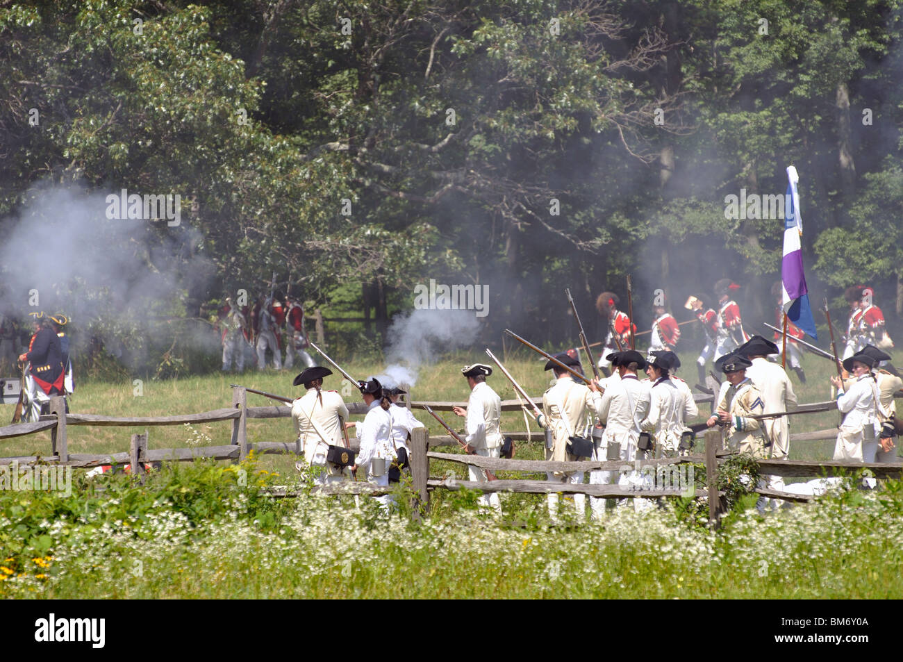 Battle patriots american revolutionary war reenactment american war of ...