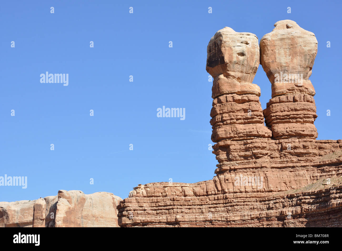 Navajo Twins Rock, Bluff, Utah, USA Stock Photo - Alamy