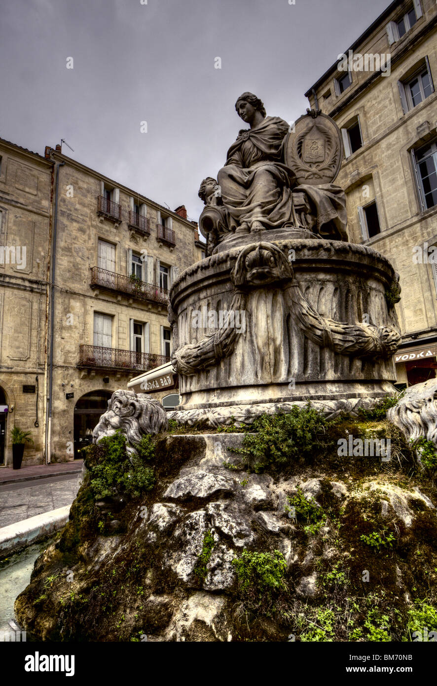 Ancient statue-fountain in Montpellier, France Stock Photo - Alamy