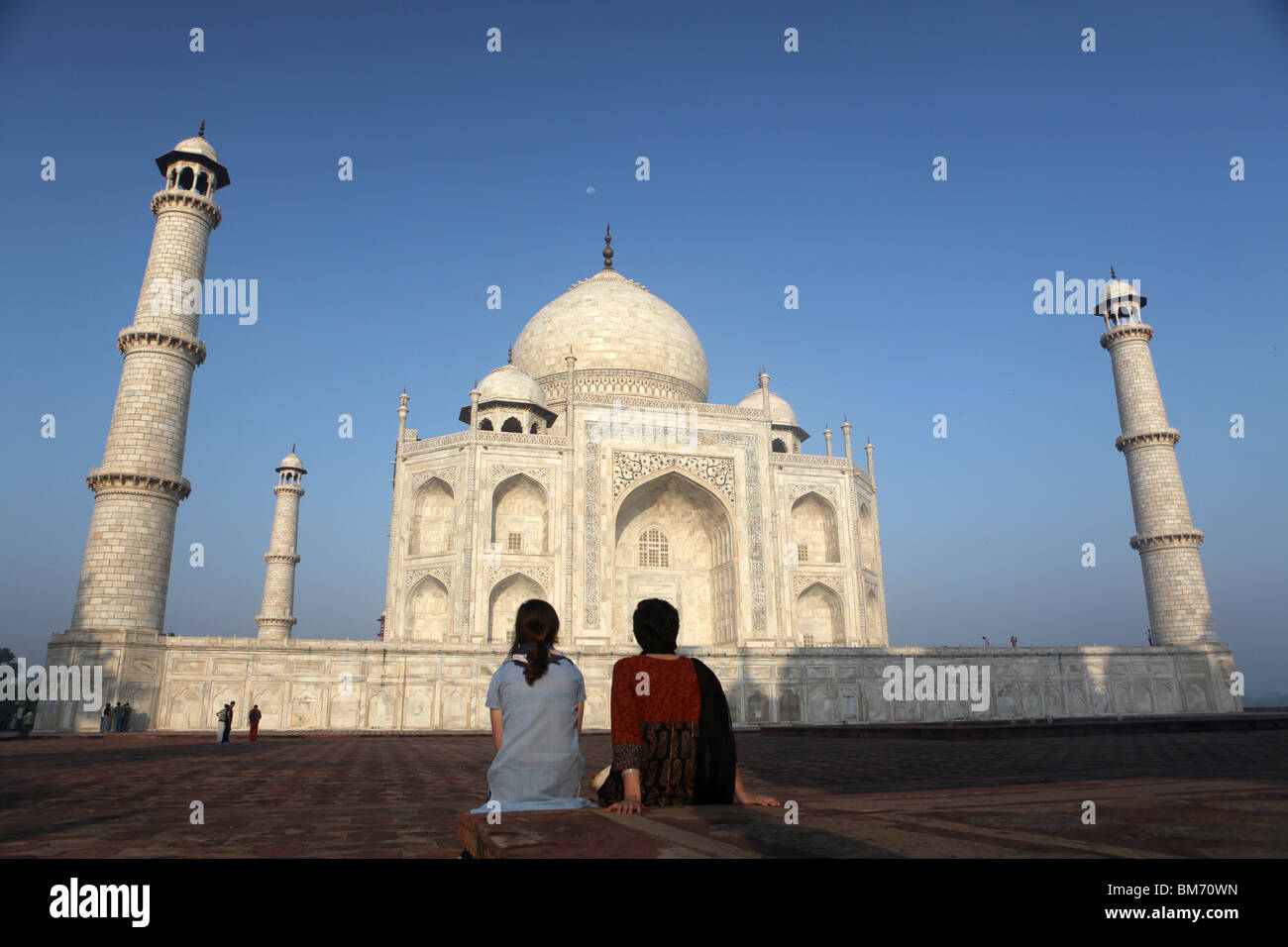 Mausoleum taj mahal hi-res stock photography and images - Alamy