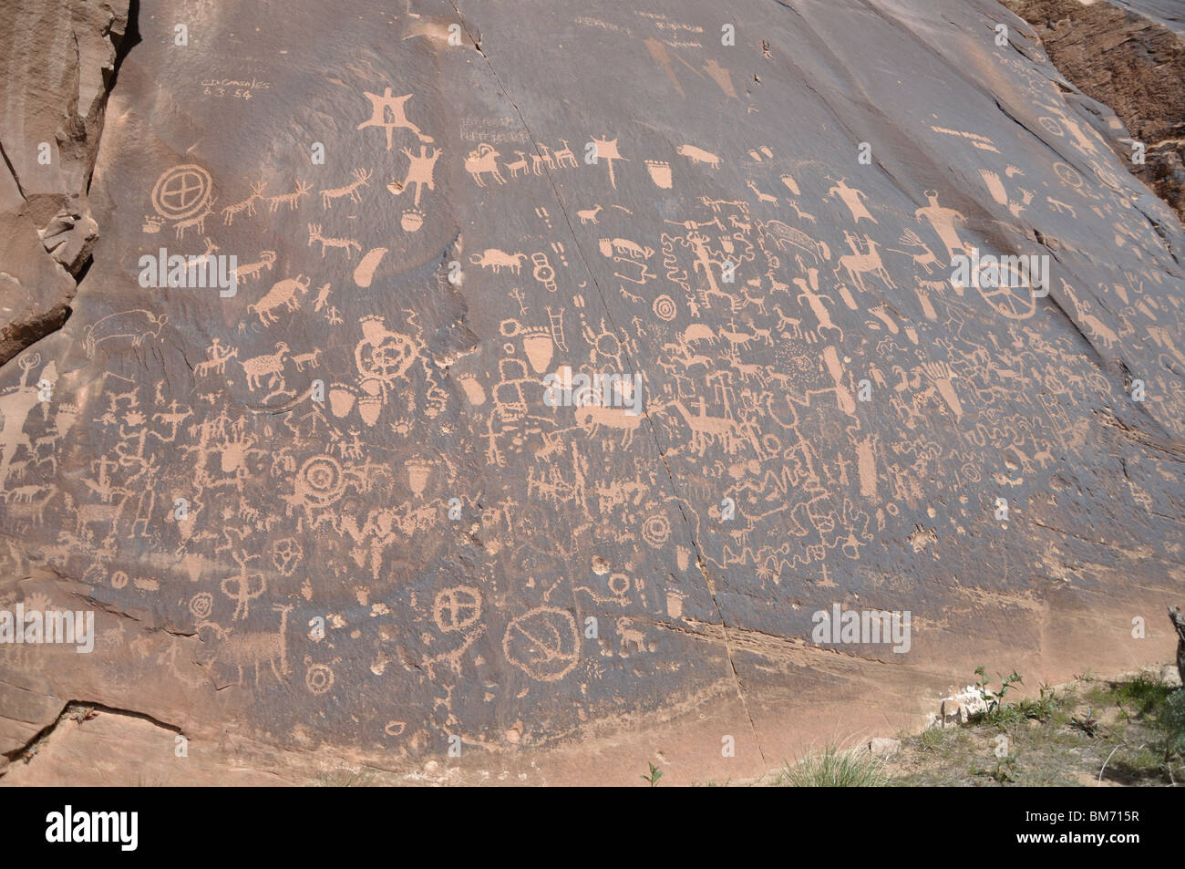 Newspaper Rock, Canyonland, Utah, USA Stock Photo - Alamy