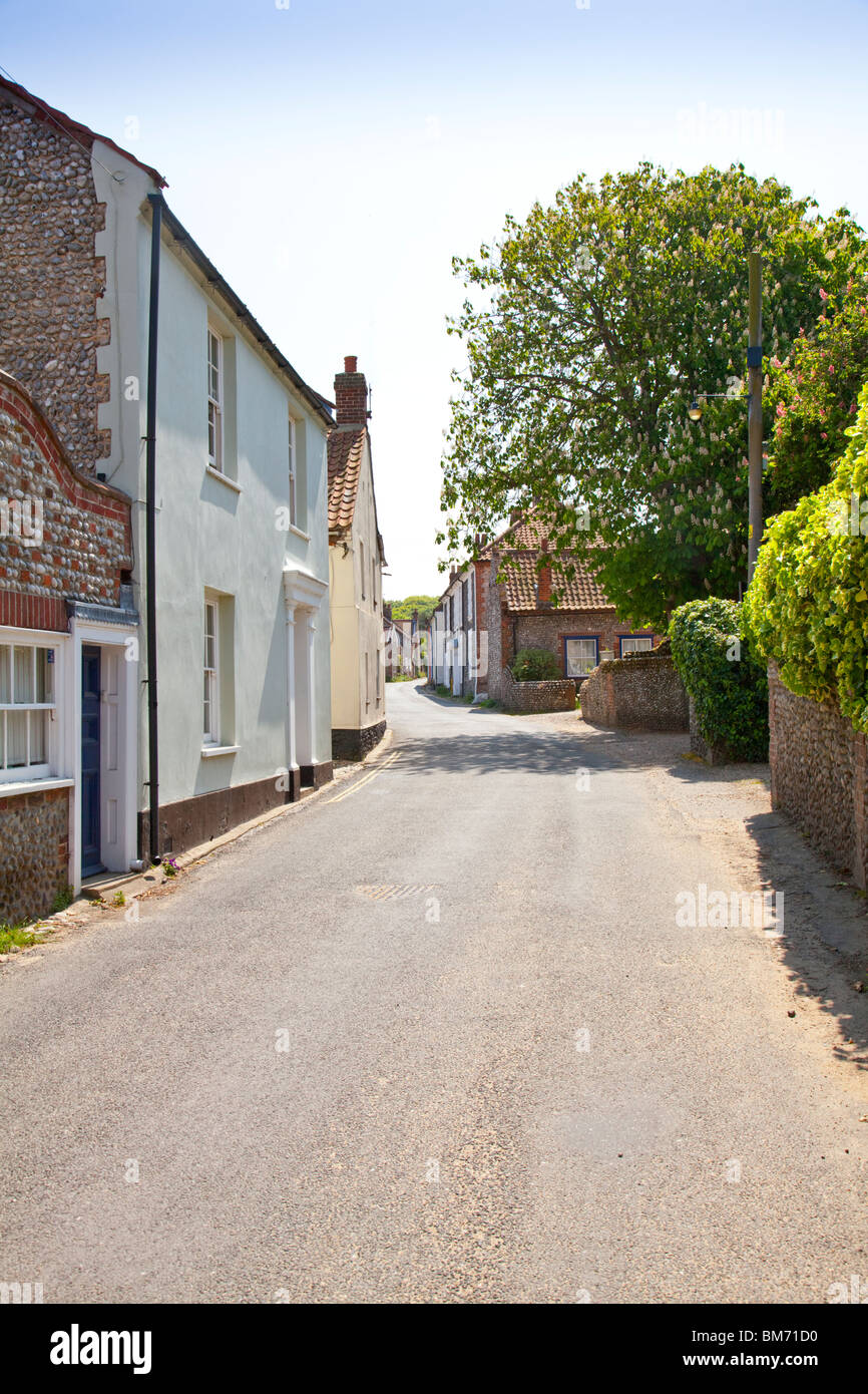Flint houses hi-res stock photography and images - Alamy