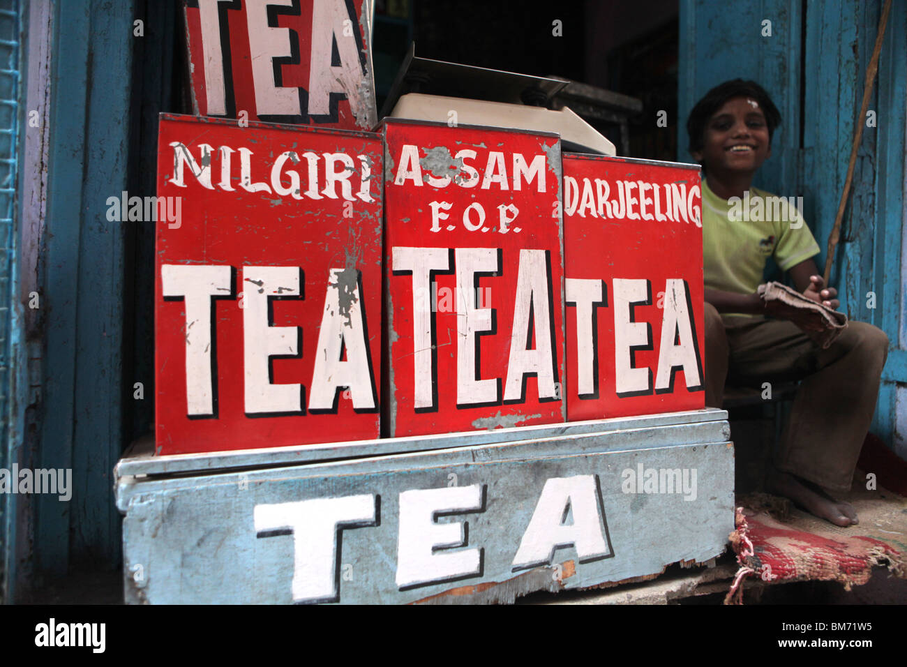 Indian street tea hi-res stock photography and images - Alamy
