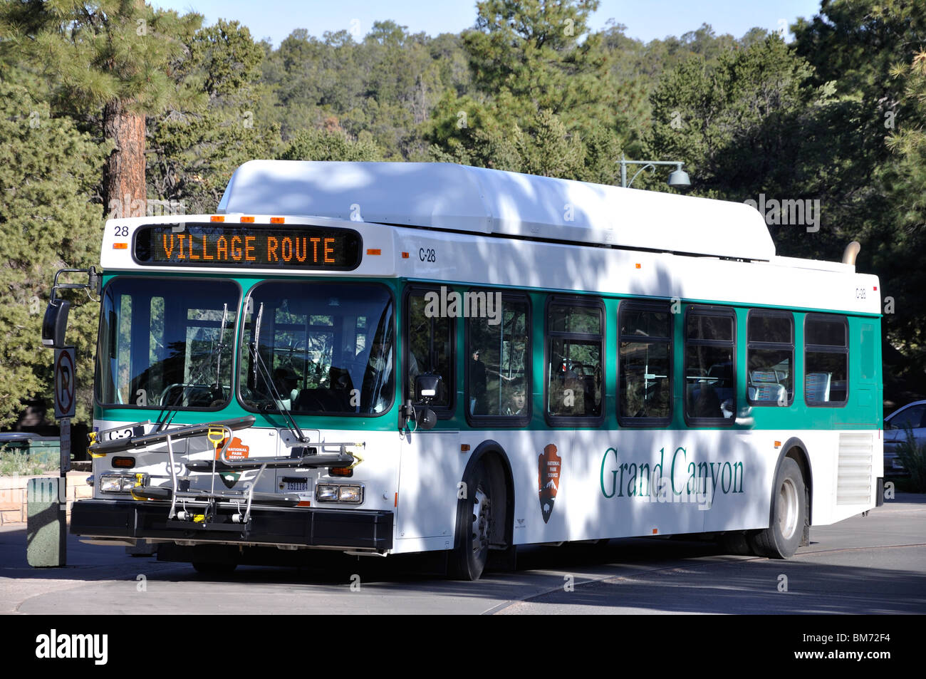 Bus grand canyon national park hi-res stock photography and images - Alamy